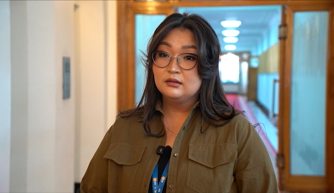 Сэтгүүлч Г.Гэрэлмаа: УИХ, Засгийн газрыг шүүмжилсэн сэтгүүлчид дандаа ...